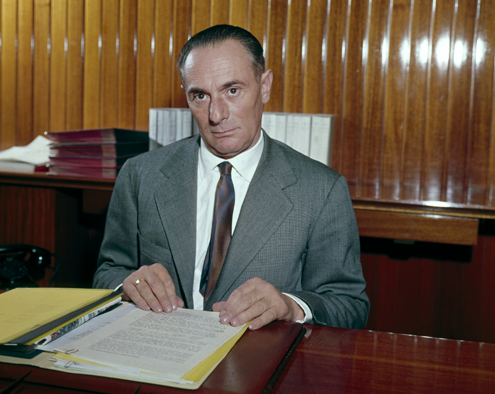 Enrico Mattei: chi era l’imprenditore e dirigente ENI che ispira il ...