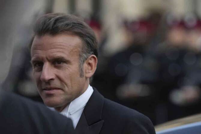 Chi è "Nicolas che paga": il nuovo movimento di estrema destra in ...